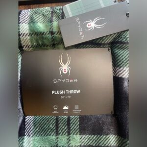 Spyder | Bedding | Spyder Throw Blanket | Poshmark